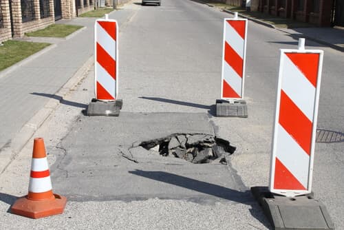 Examples of Dangerous Premises in a Premises Liability Claim