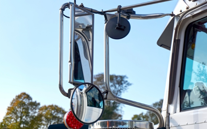 What Are the Best Ways to Stay Out of a Truck’s Blind Spots? - Law ...